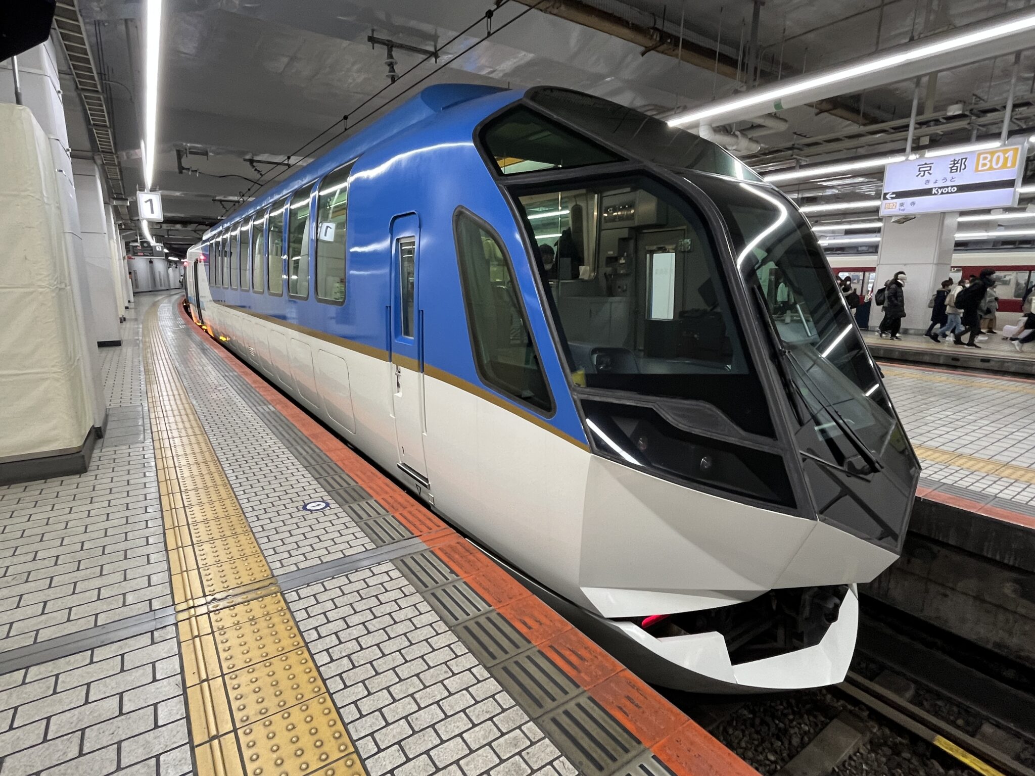 近鉄特急しまかぜの魅力を徹底解説！特別な旅を体験しよう | ひろたかブログ